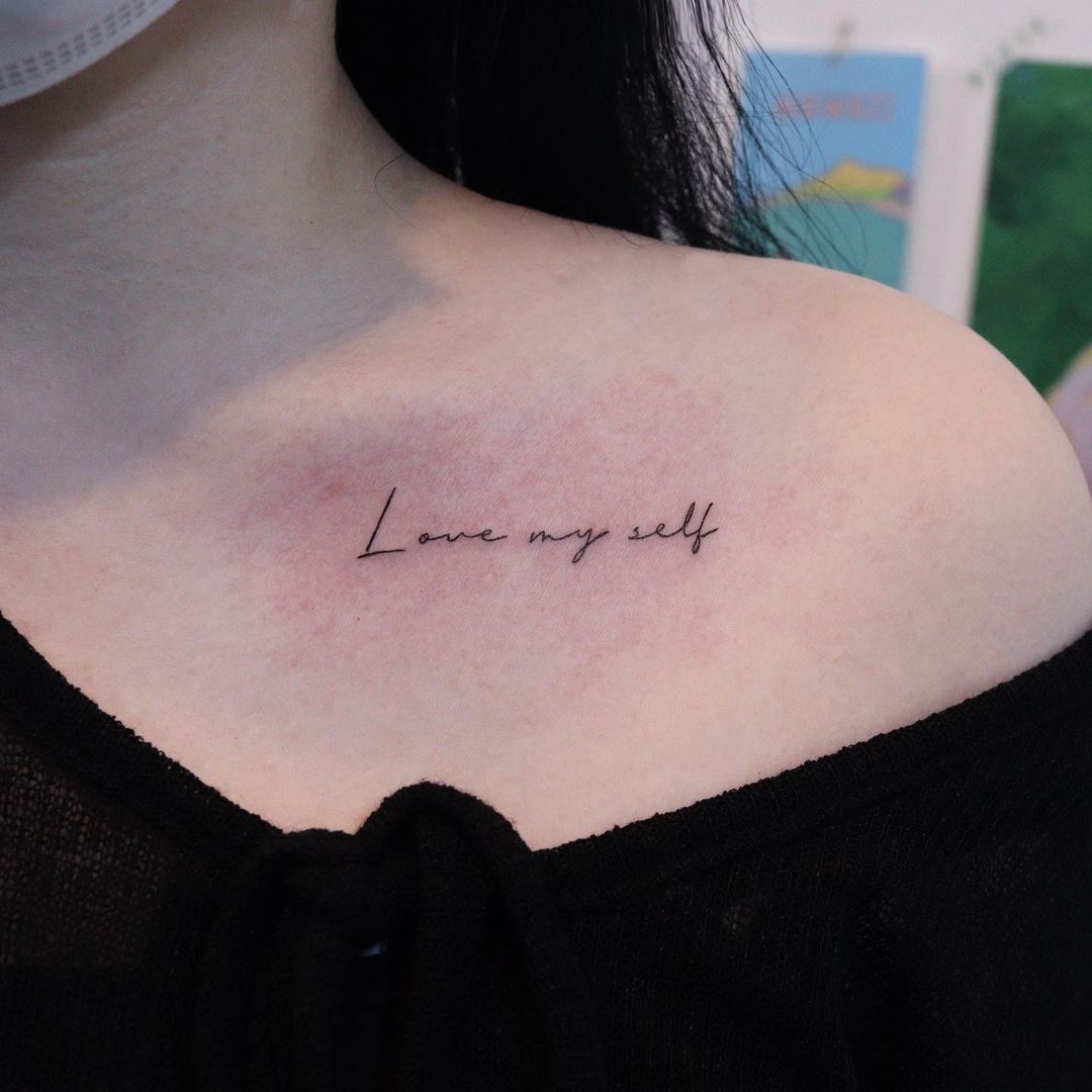 23 Collar Bone Tattoos for Everybody in 2021 - Small Tattoos & Ideas
